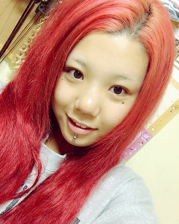 10人のガングロギャルたち。スッピンにしてみた（バズフィード）