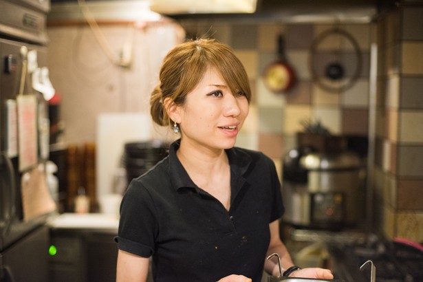 元ダンサーの美人店主が作るハイブリッドカレー（ウォーカープラス）