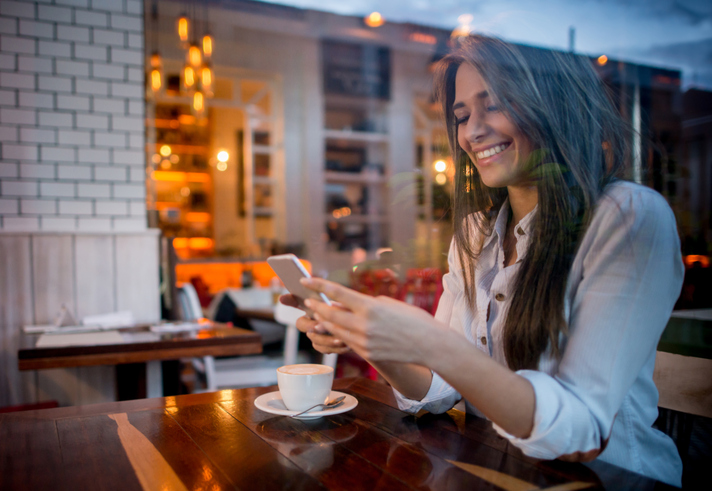 お風呂でイチャついたのに…不倫カップル「ゲスLINE」（ananweb）