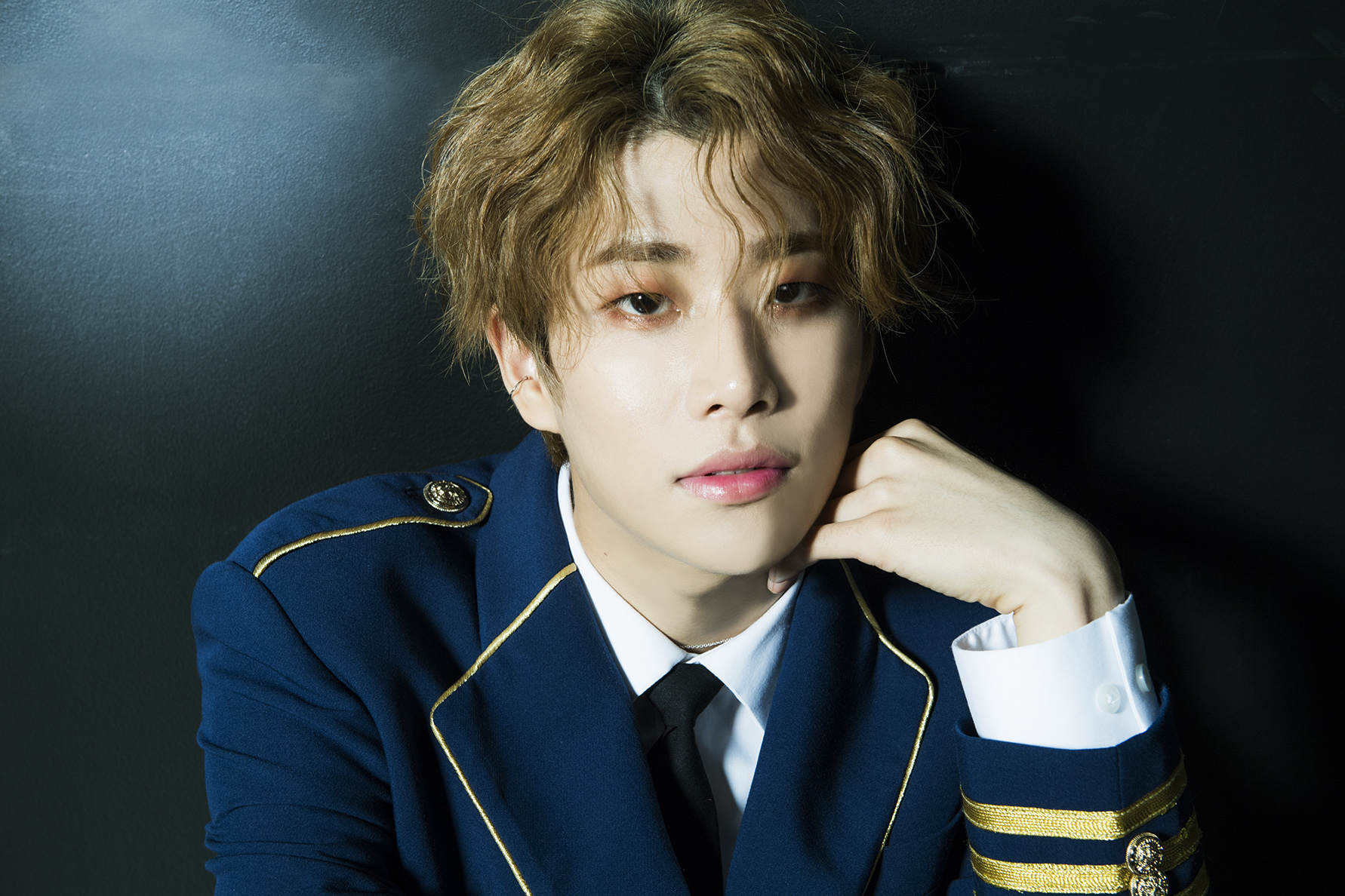 ASTRO独占インタビュー、仲のいいK-POPアイドルは? 【K-POPの沼探検】#74（ananweb）