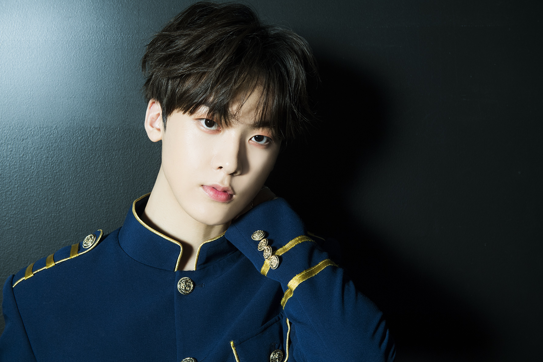 ASTRO独占インタビュー、仲のいいK-POPアイドルは? 【K-POPの沼探検】#74（ananweb）