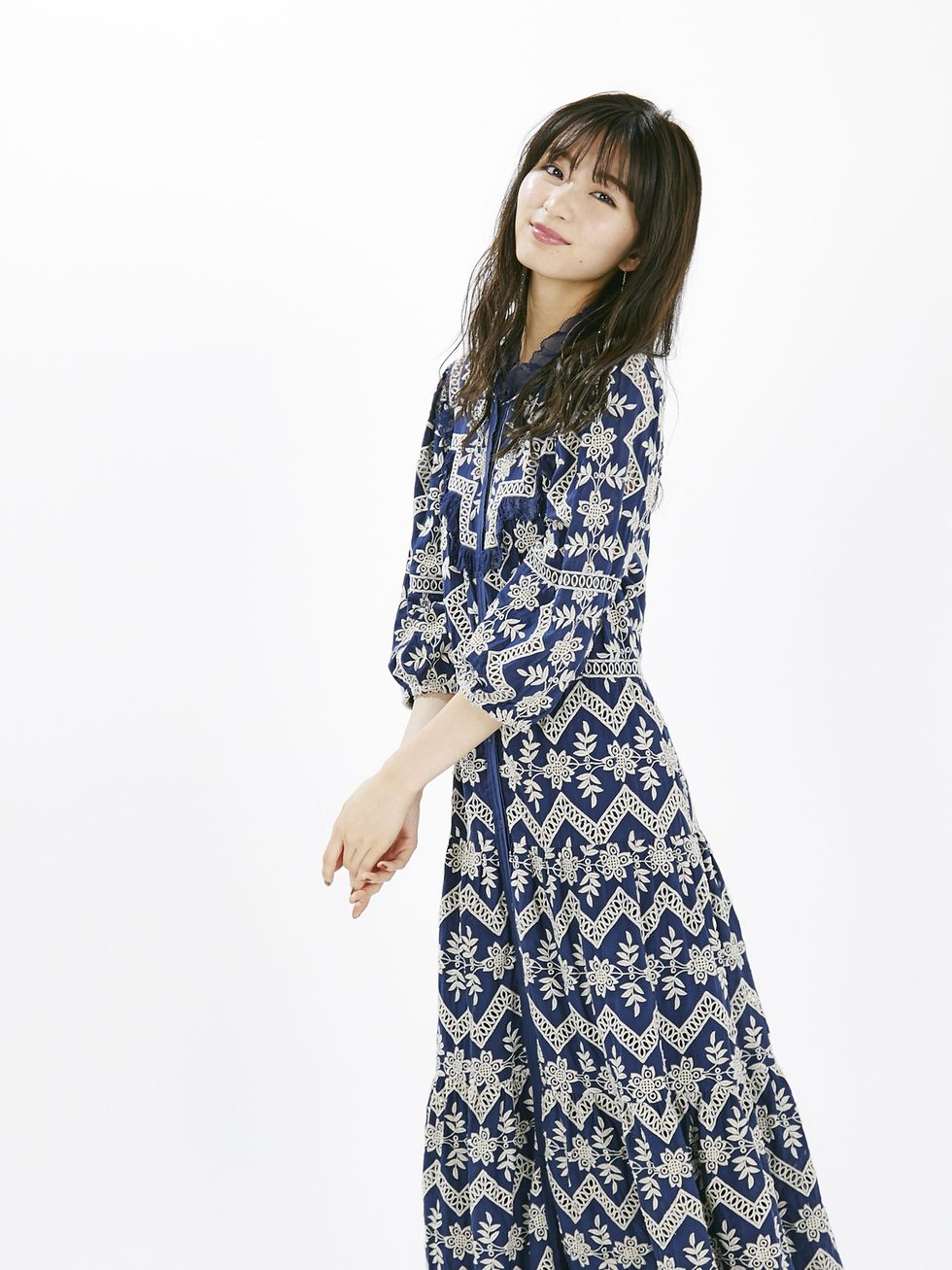 映画『mellow』ヒロイン、岡崎紗絵 写真集（Esquire（エスクァイア 日本版））