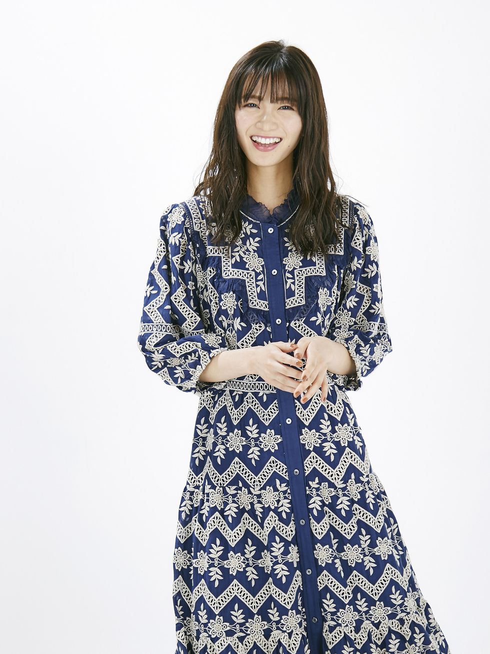 映画『mellow』ヒロイン、岡崎紗絵 写真集（Esquire（エスクァイア 日本版））