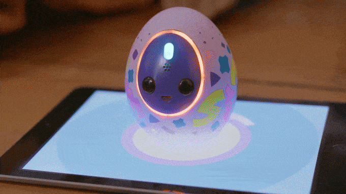 光や気温で育成するバーチャルペット「Melbits POD」（bouncy）