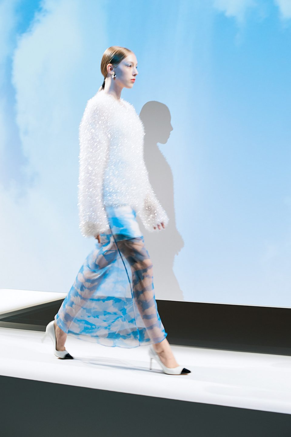 メイクはもっと前へ、未来へ。RMKとTARO HORIUCHIがコラボ（GINZA）