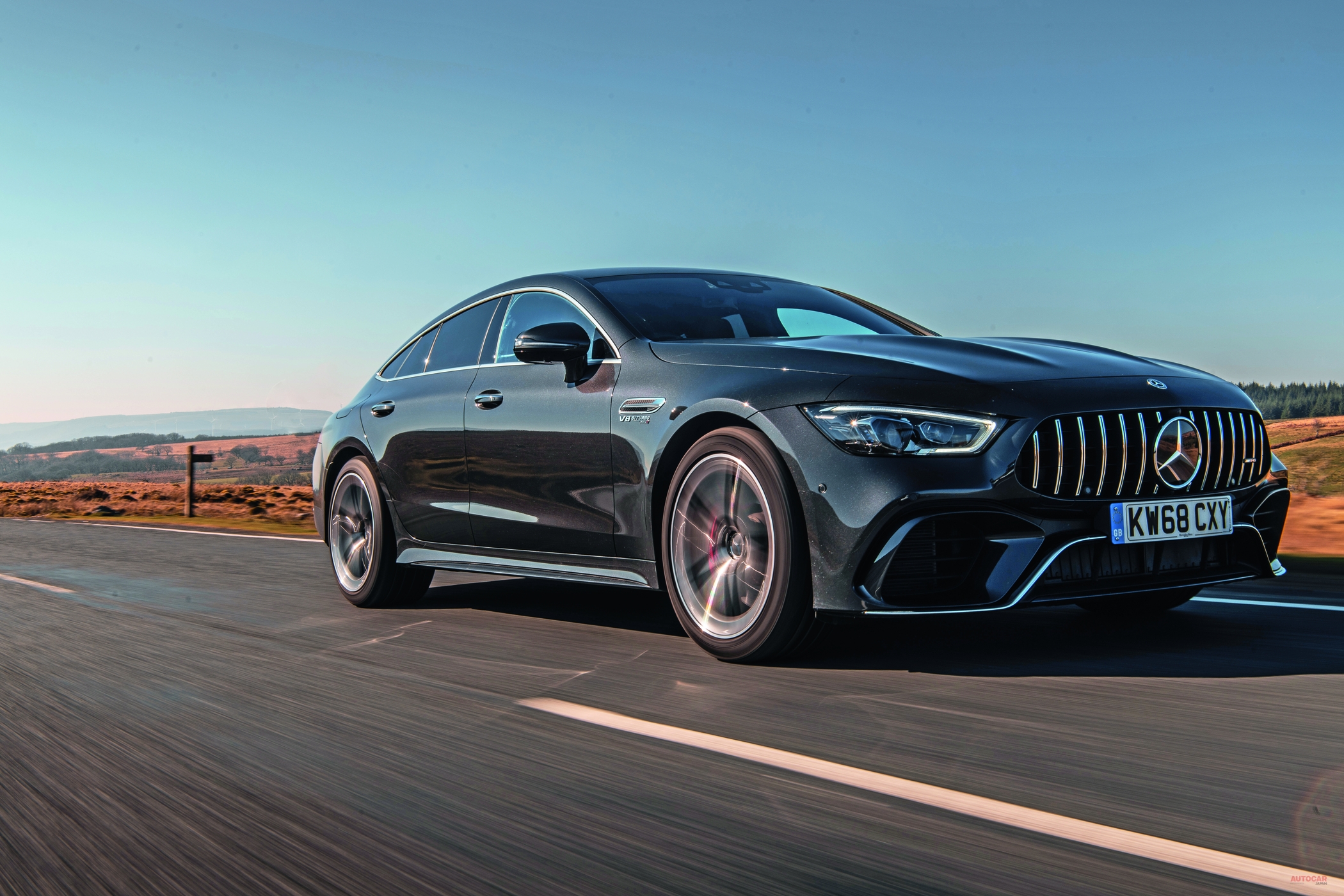 ロードテスト メルセデスAMG GT 4ドア・クーペ ★★★★★★★★★☆（AUTOCAR JAPAN）