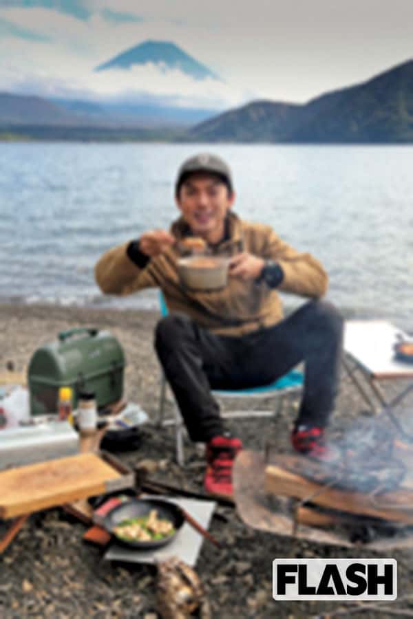 BBQ芸人の達人レシピで「豪快キャンプめし」まるごと焼きリンゴ（SmartFLASH）