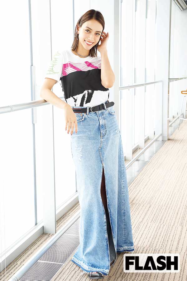 『グータン』MCガールズトーク「滝沢カレンは天真爛漫で努力家」（SmartFLASH）