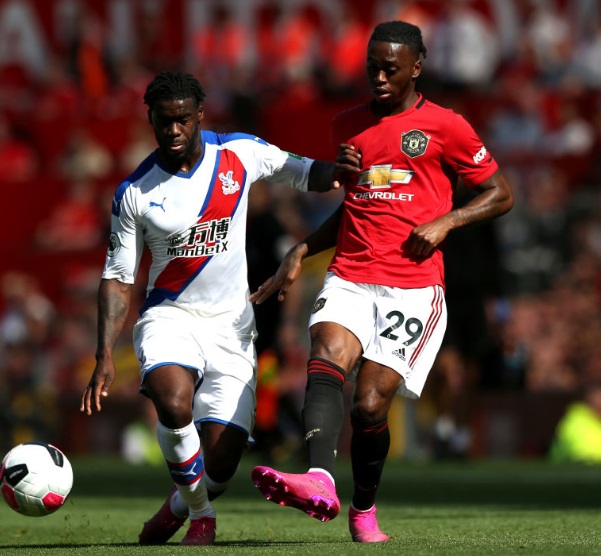 「プレミアリーグTOP6、新戦力たちの背番号まとめ」（Qoly）