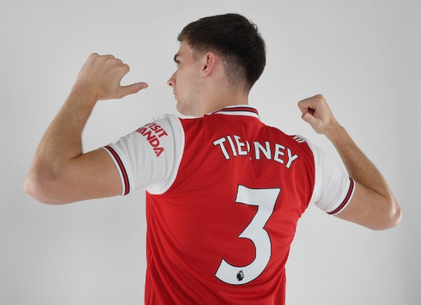 「プレミアリーグTOP6、新戦力たちの背番号まとめ」（Qoly）