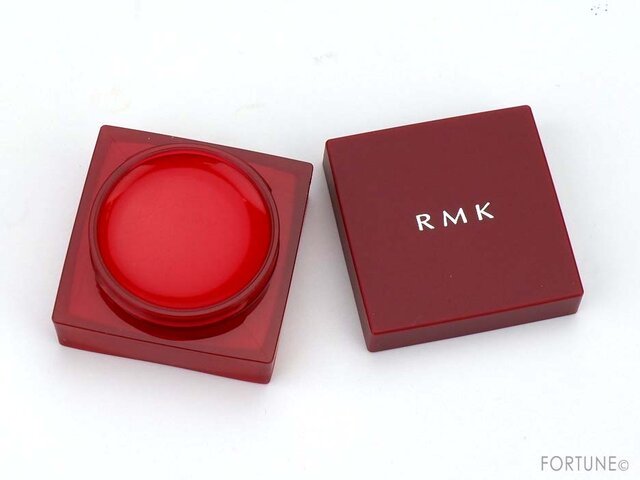 《RMK》2020秋冬コレクション『UKIYO Modern』から「ウキヨモダン ブラッシュ」と大胆に赤を遊ぶリップラッカー＆レッドグロスをレビュー！（FORTUNE）