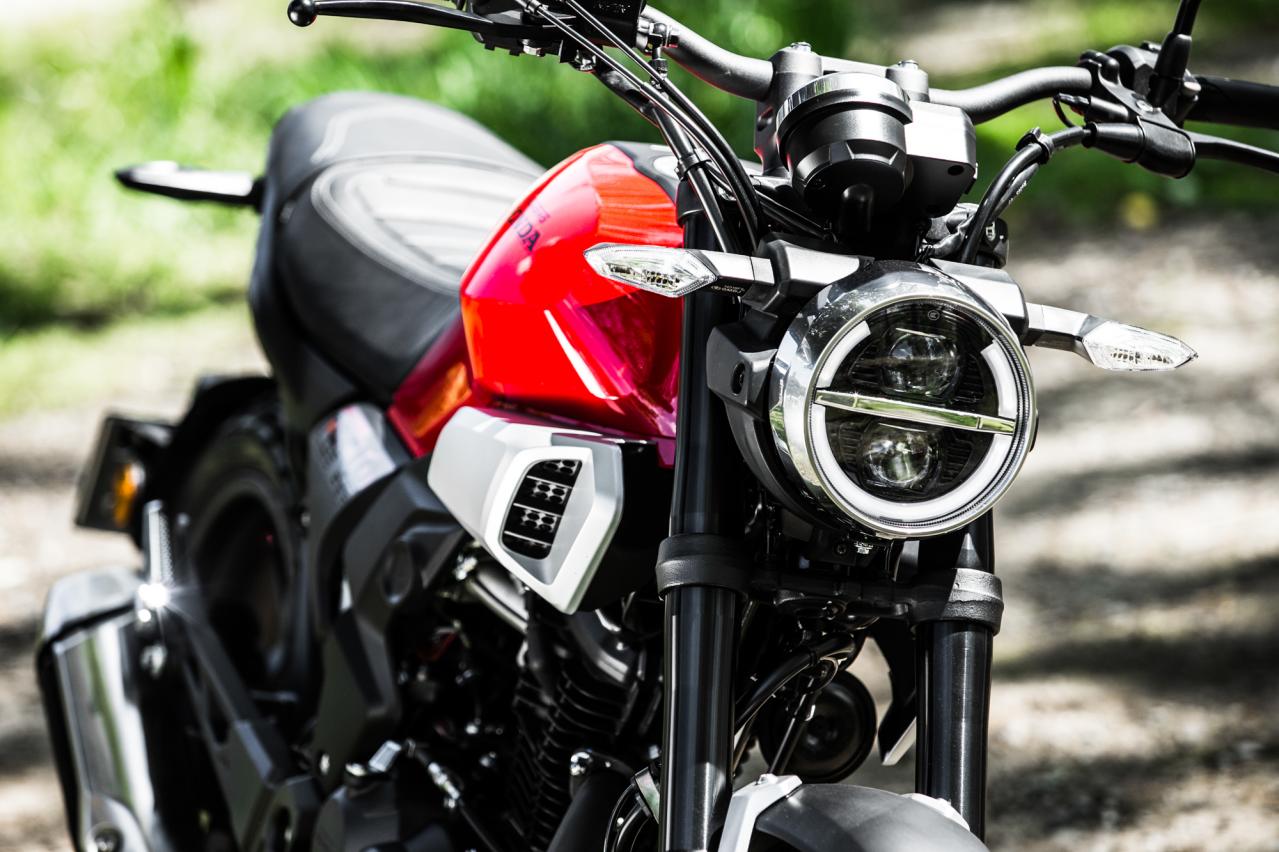 全部190cc！ 全部"CB"ってつく！ 海外ホンダのCB190SS、CBF190TR、CBF190Rの違いを解説【プチインプレ付き】（MotorFan[モーターファン]）