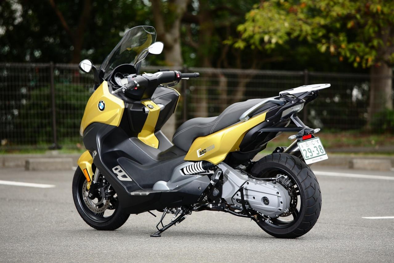 BMWには珍しい並列2気筒エンジンを搭載。マキシスクーターBMW・C650 Sport試乗（MotorFan[モーターファン]）