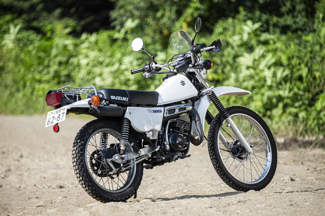 スポーツ車かオフ車か。今乗れる2スト、 令和時代に悩む。｜カワサキNinja150RR or スズキTS185ER（MotorFan[モーターファン]）