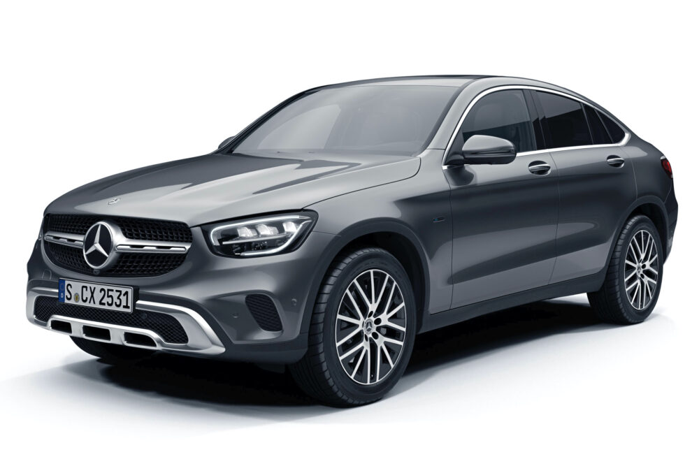 次期新型メルセデス・ベンツ GLCをスクープ！プロトタイプは巨大化、3列7人乗りも？（MOBY（モビー））