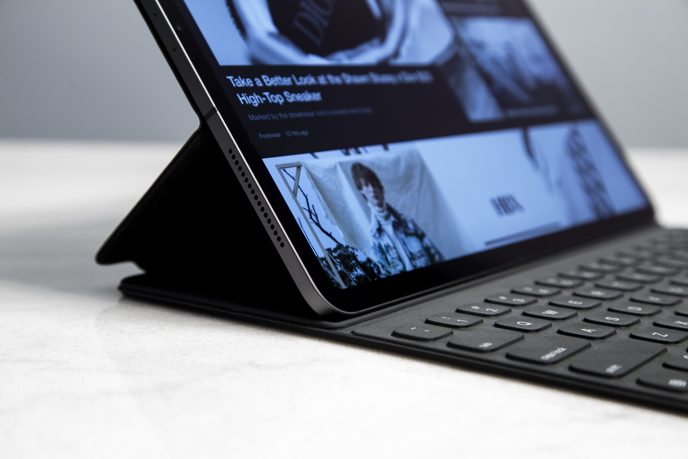 Apple の新型 iPad Pro にクローズアップ（HYPEBEAST JAPAN）