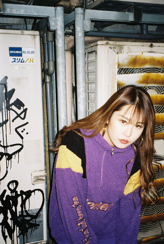 HITOMIN、新曲「BREAK DOWN」配信リリース&MVも公開（THE MAGAZINE）