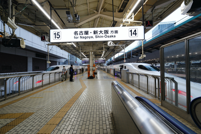 ついに東海道新幹線の新車両「N700S」がデビュー、感動の出発式に密着（＠DIME）