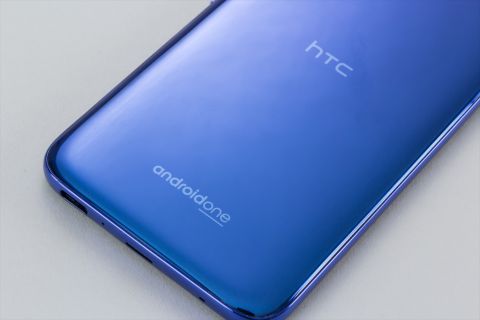 最上位モデルの機能を採用しつつ使いやすさを重視！ HTCのAndroid One「X2」を斬る！（アスキー）