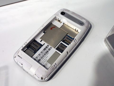 FREETELから出る？ uCloudlink、ソフトウェアSIM搭載スマホを日本発売予定（アスキー）