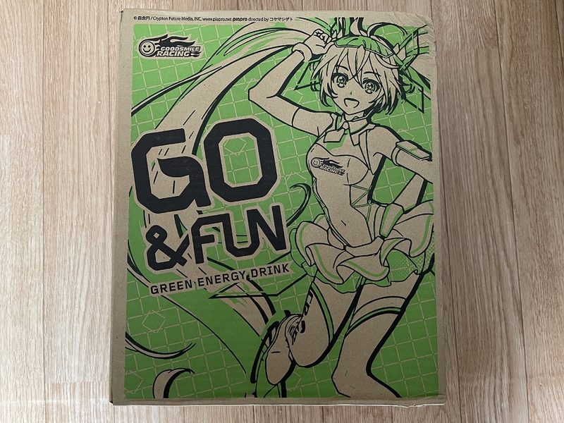 我らがレーシングミクさんと天然派エナドリ「GO＆FUN」がコラボ！ 後味スッキリでお酒に合いそう（アスキー）