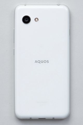 現在最強の高性能コンパクト シャープ「AQUOS R2 compact」徹底レビュー（アスキー）