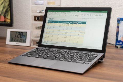 SurfaceとVAIO、仕事で使う2in1に最適なのは？ 実機で比較（アスキー）